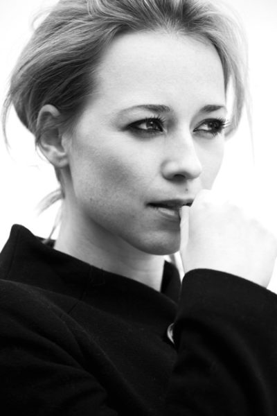 Karine Vanasse Stays Grounded - Interview Magazine