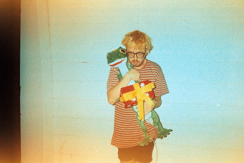 Excusive Song Premiere and Interview: 'No More Sad Songs,' Elvis ...