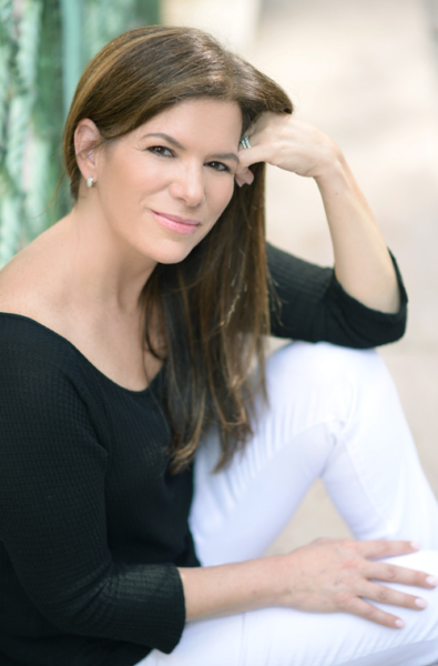 A 'Chief Love Officer' Tells Us About True Love in the Age of Dating Apps