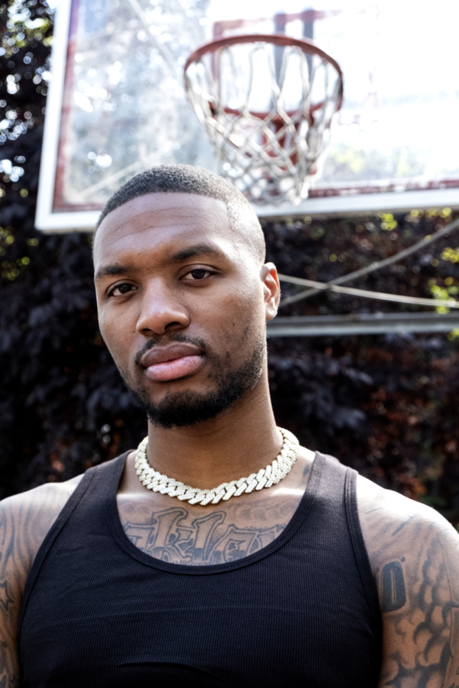 Damian Lillard Doesn't Notice Celebrities Sitting Court Side, Unless It ...