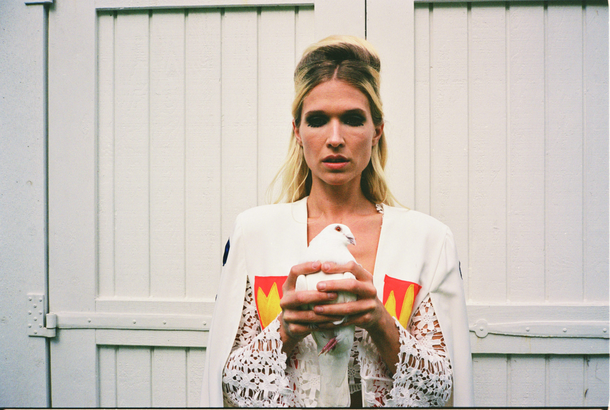 Natalie Bergman on Spirituality, Kites, and her New Album "Mercy"