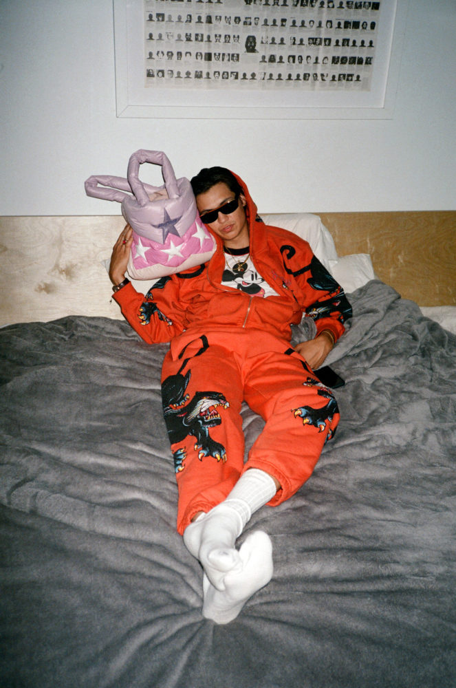 Pro Skater and Amateur Heartthrob Sean Pablo Reviews Bags