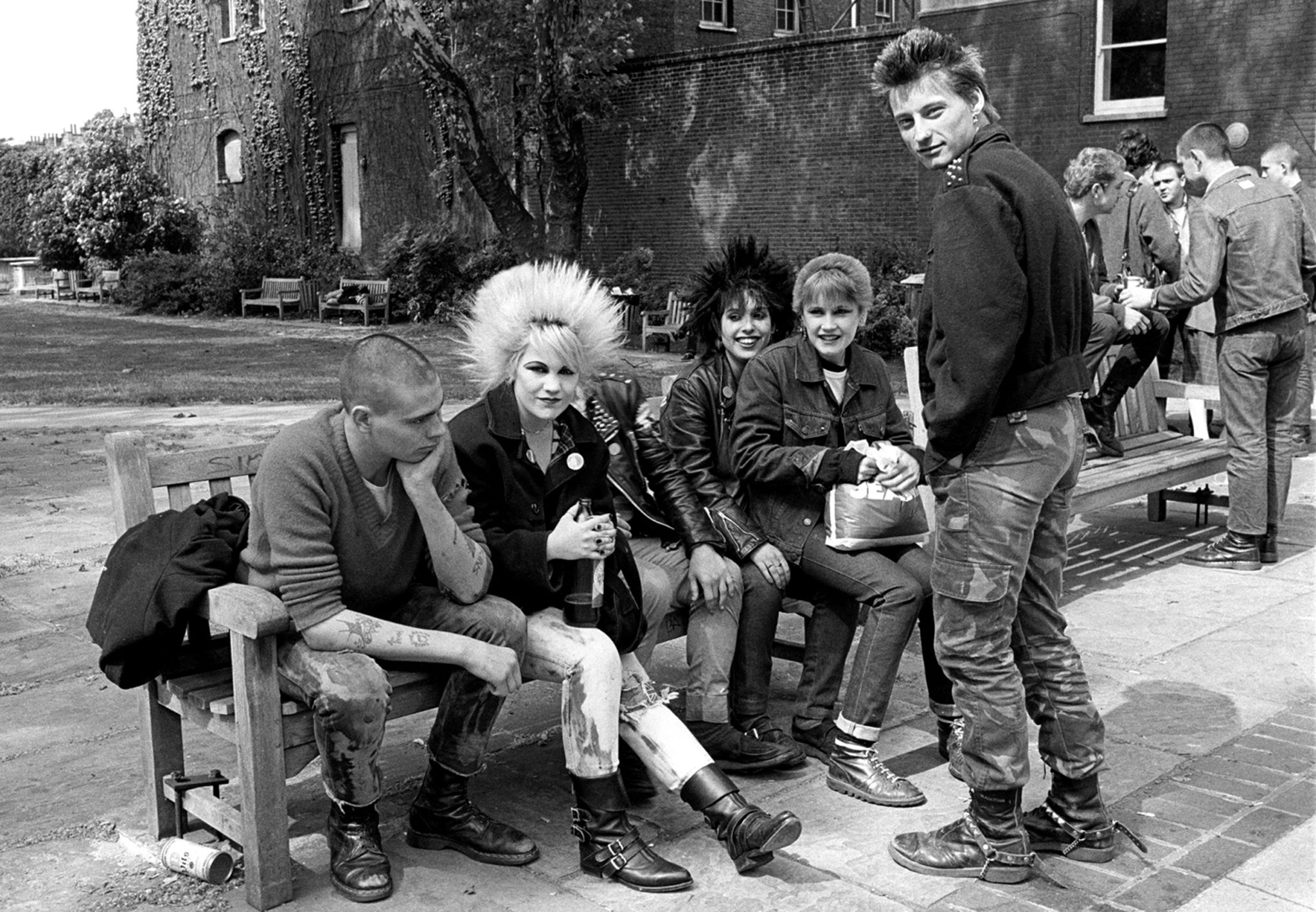 The Photographer Janette Beckman on Dragging Blondie Out of Bed