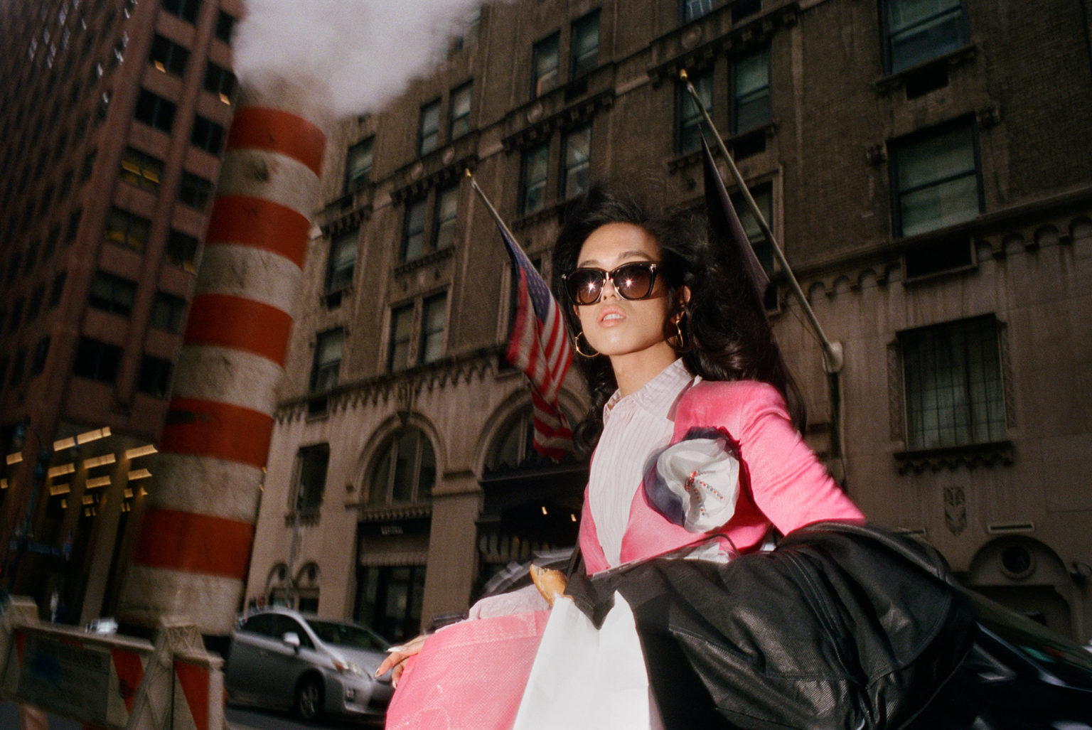 Dara Teaches Us How to Girl Boss