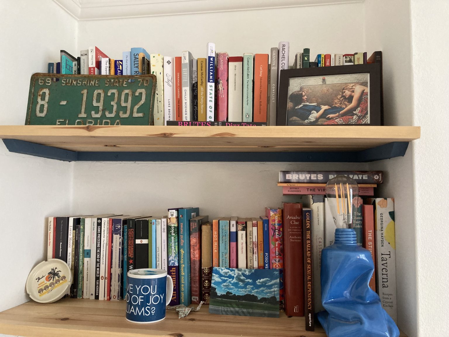 Novelist Dizz Tate Writes One Thousand Words Before Getting Out of Bed