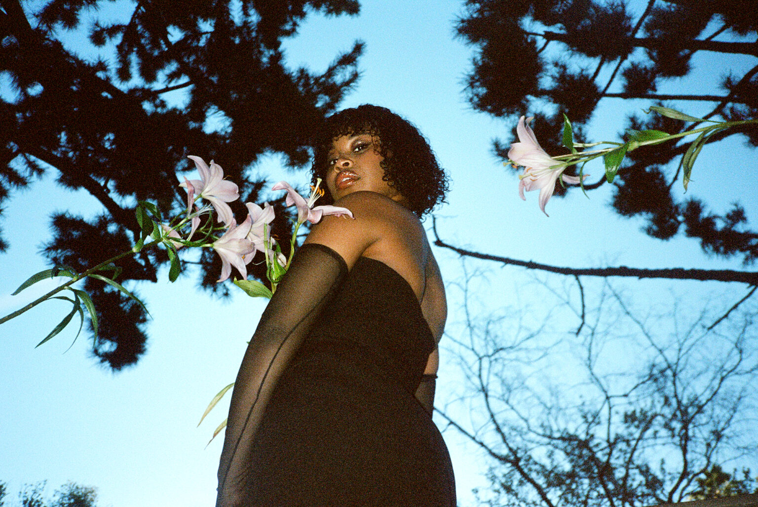 Dominique Fishback Takes Keke Palmer Inside "Swarm"