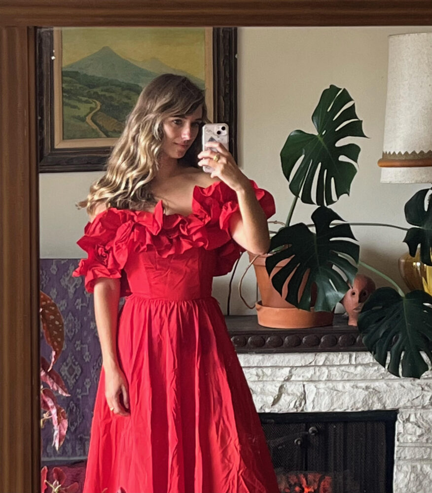 Whistling Wunderkind Molly Lewis Finds Safety in Her Wired Headphones