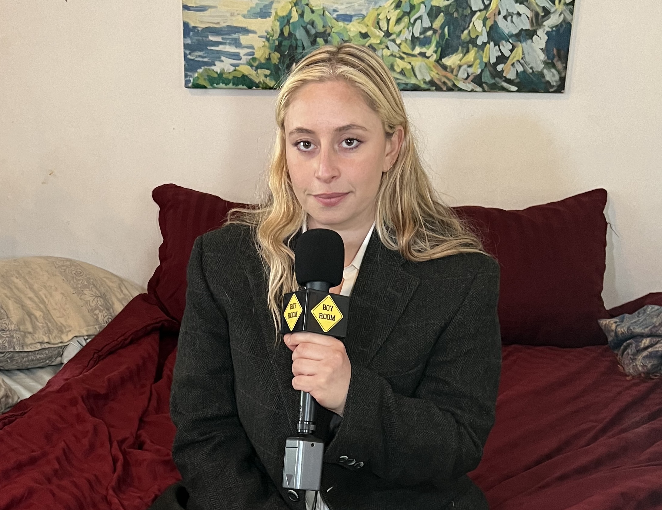 Meet Rachel Coster, the TikToker Exposing Your Man’s Disgusting Room