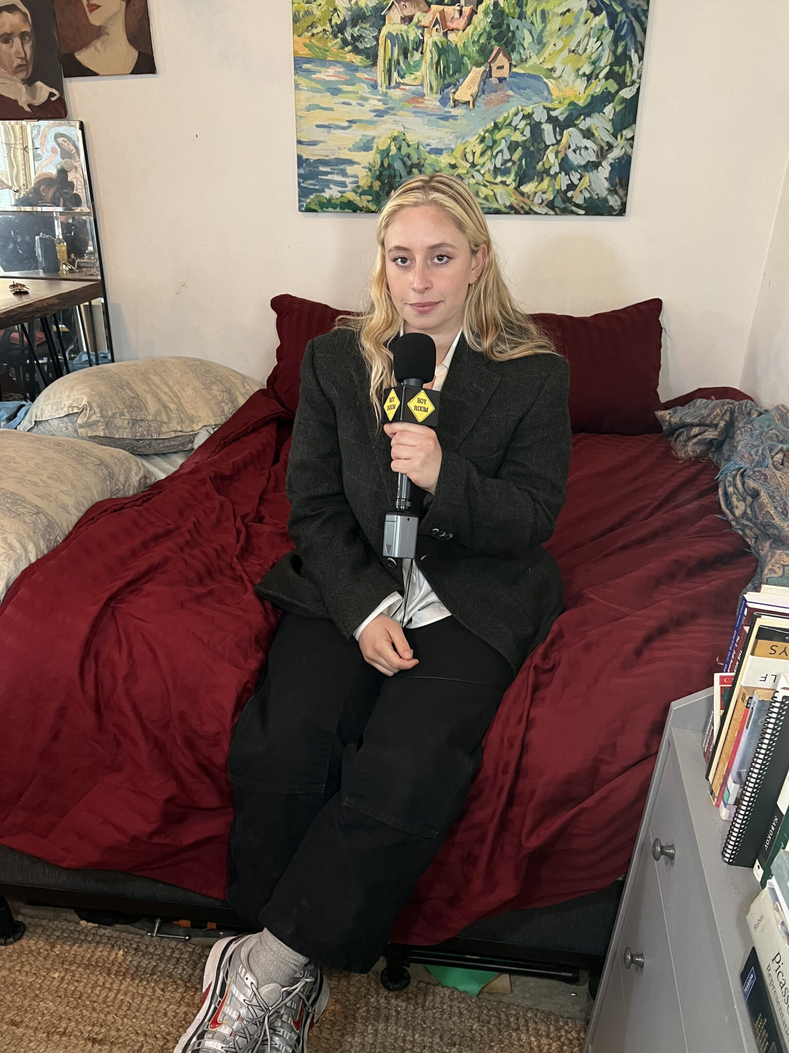 Meet Rachel Coster, the TikToker Exposing Your Man’s Disgusting Room