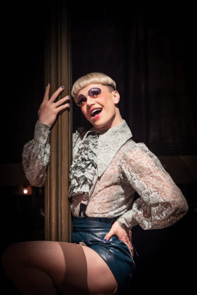 "Split 'Em and Dive In": Meet the Kit Kats Who Brought Cabaret Back to ...