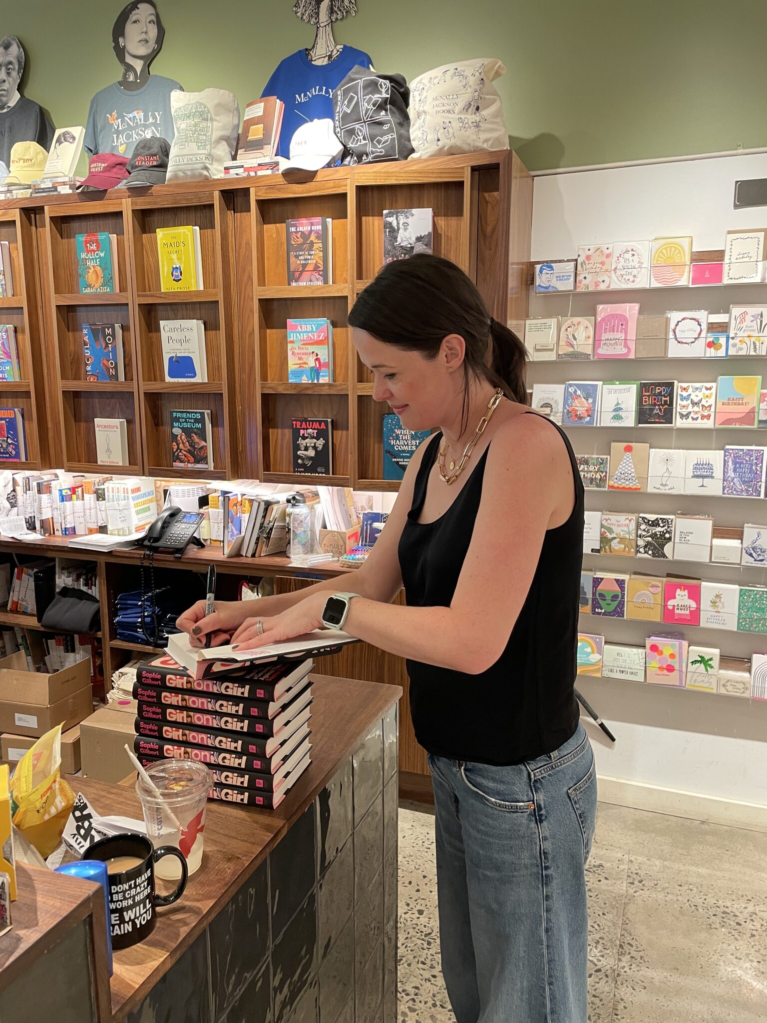 Sophie Gilbert and Amanda Hess on MLMs, Motherhood, and Menstrual Tracking Apps